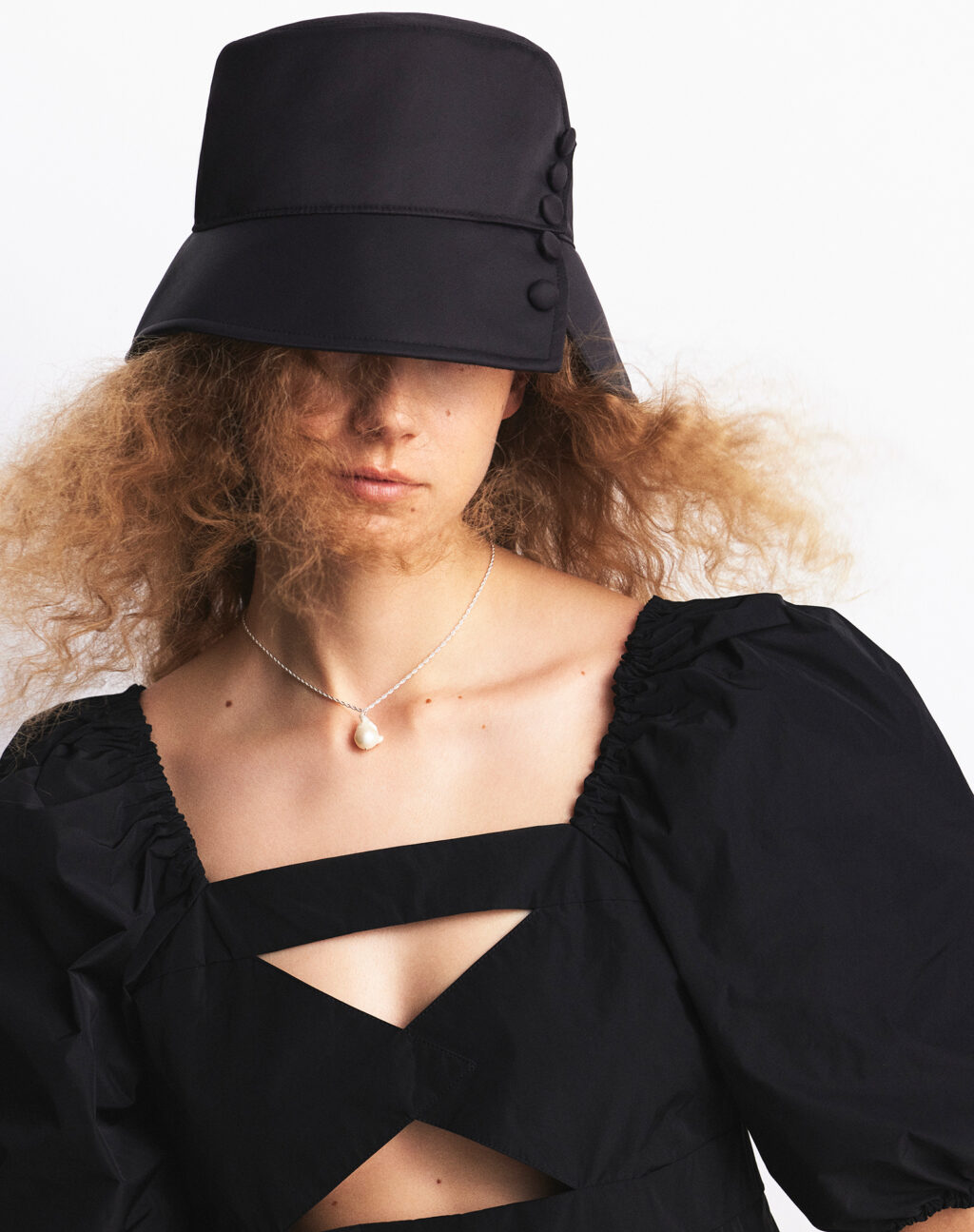 【IRIS 47】GISELe 5月号掲載情報 | Hooves